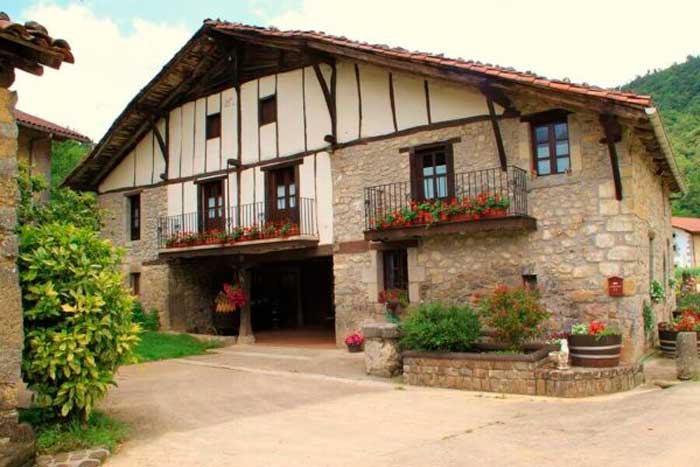 La historia de las estructuras de madera en todo el mundo - Forestal ...